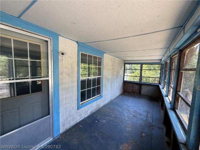 500 W Avenue D