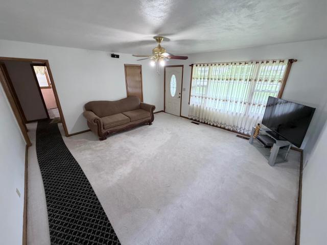 500 W Crestview Street