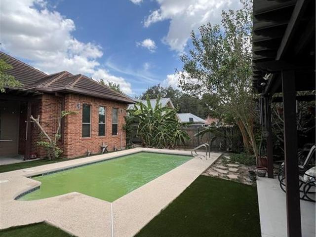 500 Woodland Drive