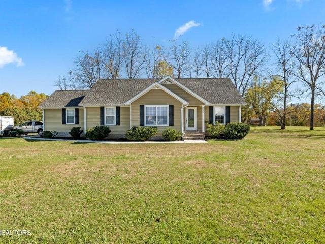 500 Walnut Heights Ln