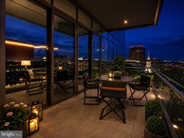 500 Walnut Street # 1101/02