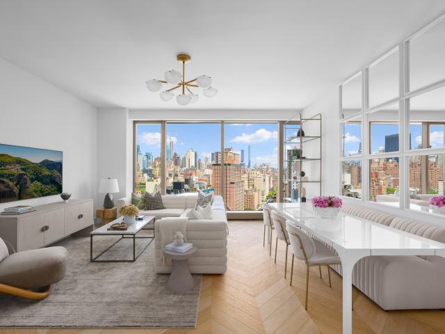 500 West 18th Street, Unit EAST15E
