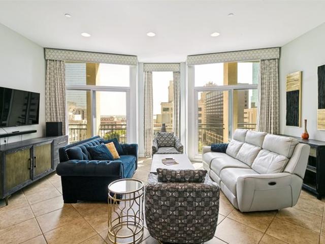 500 Throckmorton St Apt 901, Fort Worth, TX 76102