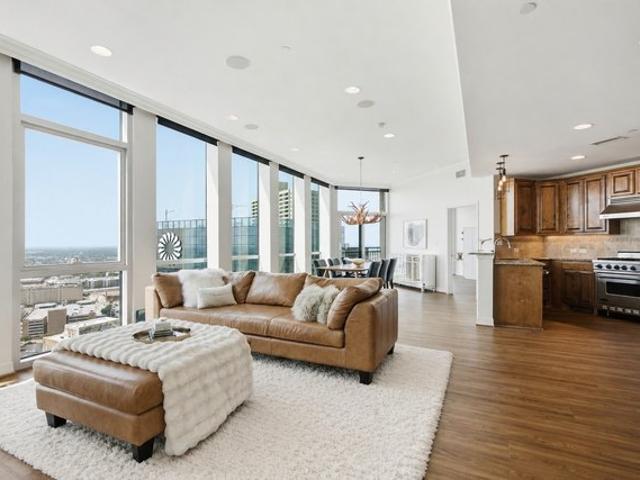 500 Throckmorton St Apt 3010, Fort Worth, TX 76102