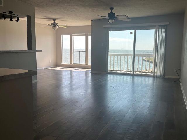 500 Tiki Drive 210
