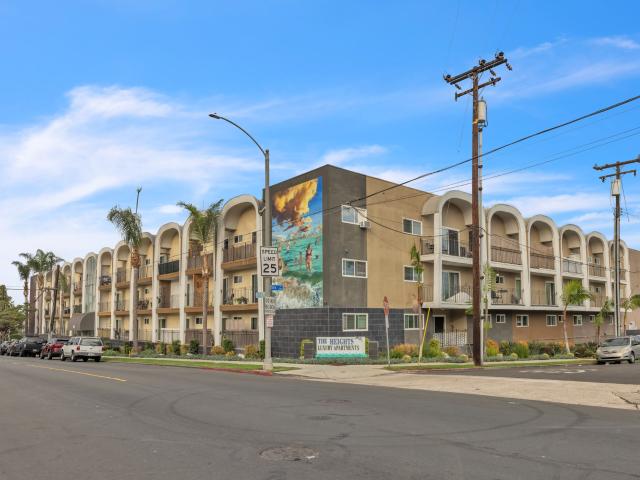 500 Ximeno Ave