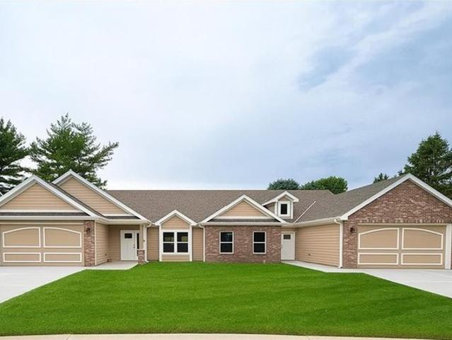 5014 Mulberry Ter, Saint Joseph, MO 64506