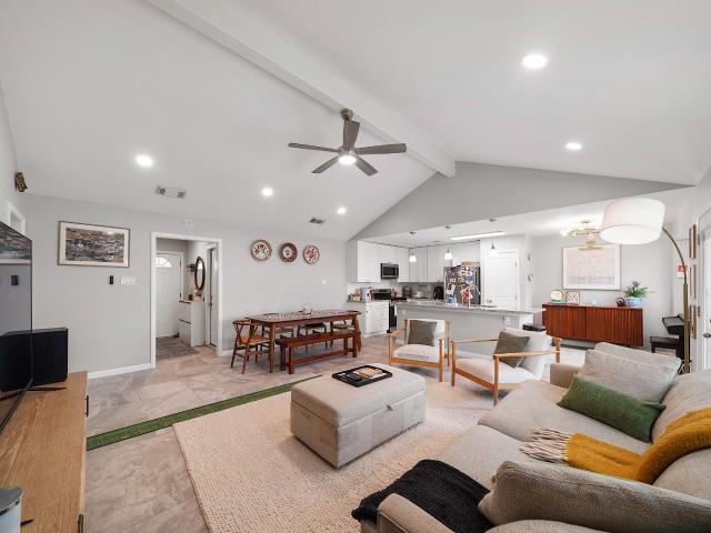 5014 Mary Lou Dr, Houston, TX 77092 | MLS #33292 | Compass