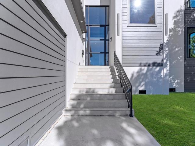 5014 N Braeswood Boulevard