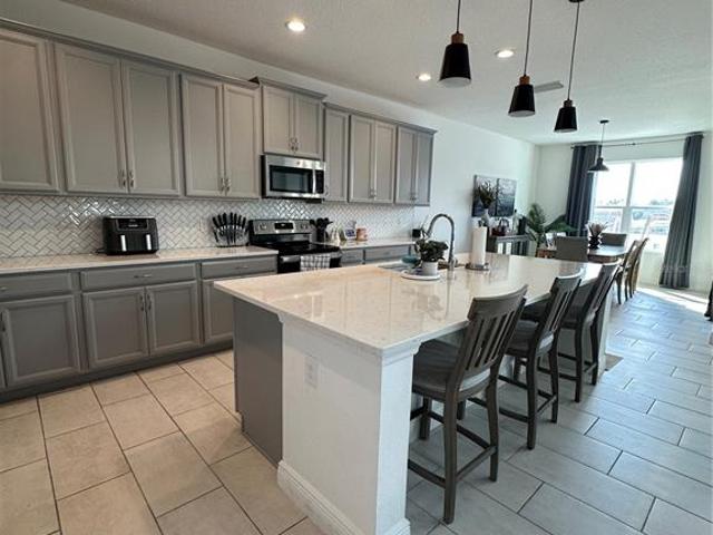 5014 Down Ct, St. Cloud, FL 34772 | MLS #S5144 | Compass