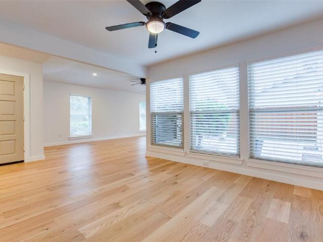 5014 Roundtable Lane