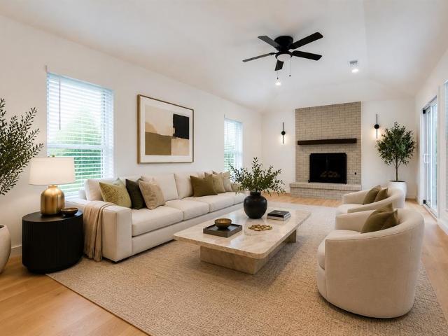 5014 Roundtable Lane