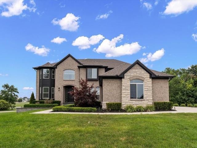 50155 N Anita Way, Macomb Township, MI 48044
