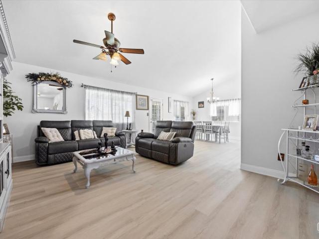 5015 Mar Grande Dr