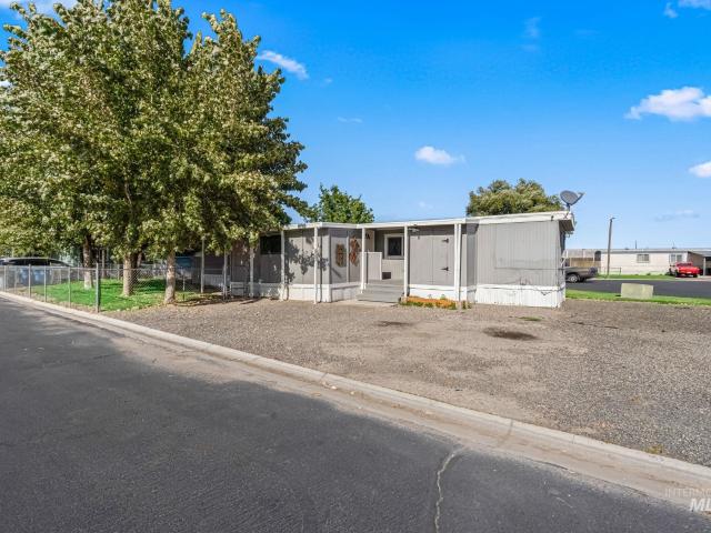 5015 E Ustick Rd 181