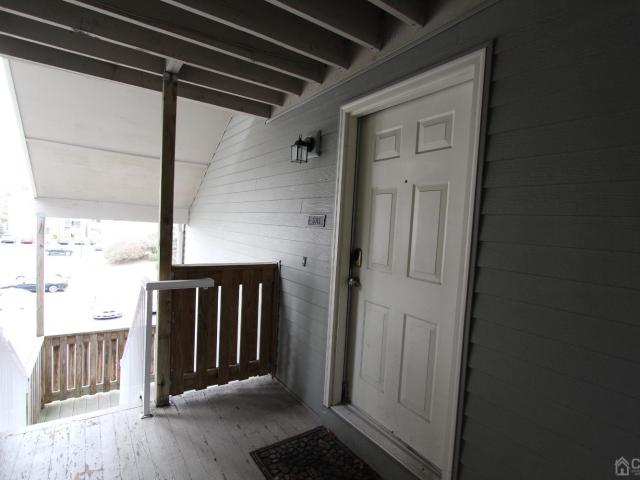 5015 Ravens Crest Drive