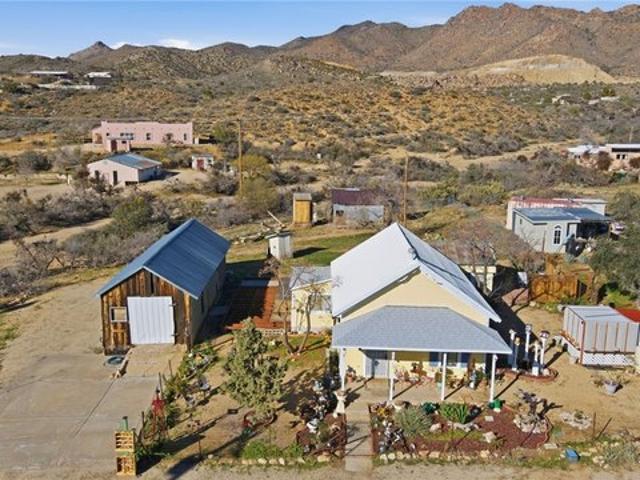 5015 W Tennessee Ave, Chloride, AZ 86431