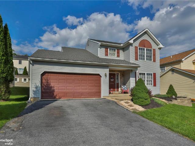 5016 Foxrun Lane