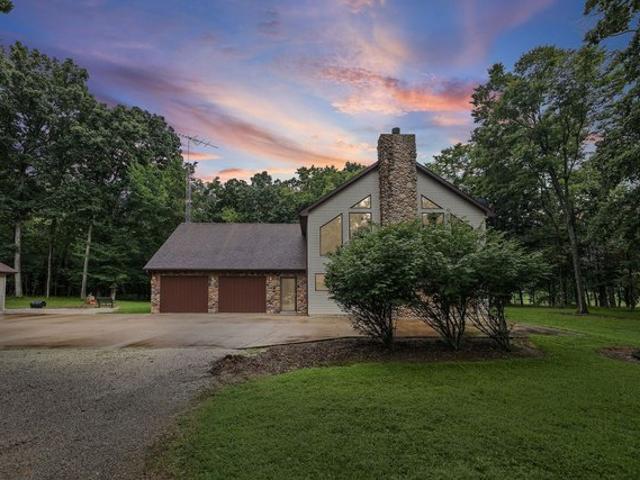 5016 Kell Rd, Kell, IL 62853
