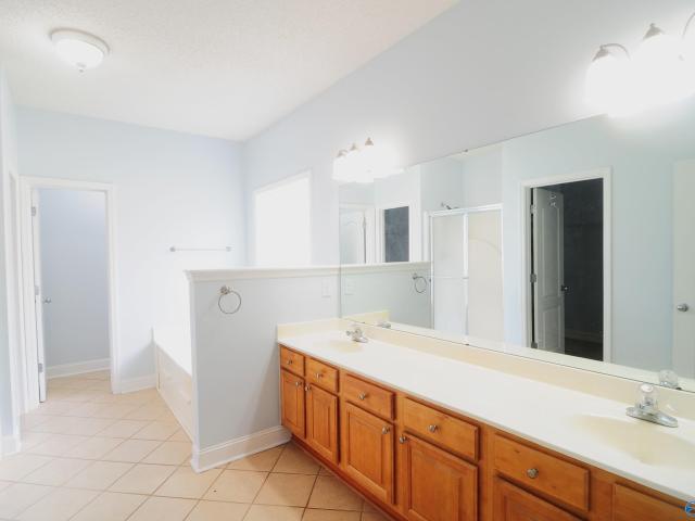 5016 Liberty Park Circle