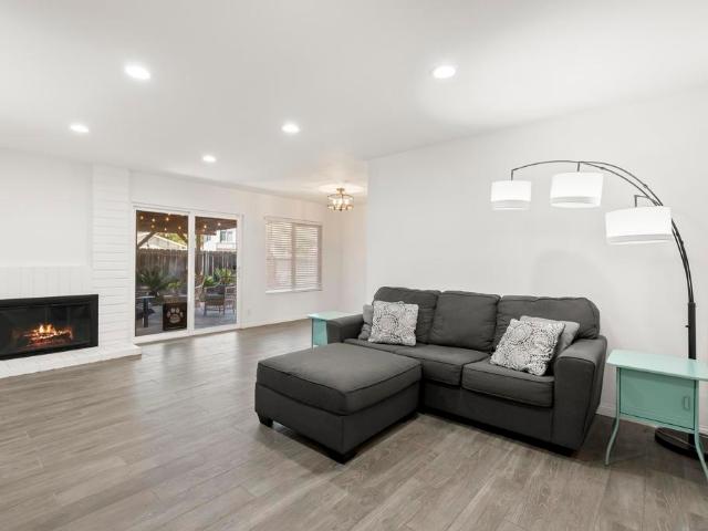 5016 Tiselle Way