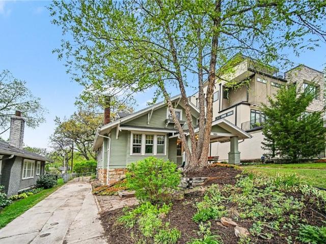 5016 Wyoming St, Kansas City, MO 64112 | MLS #2613 | Compass