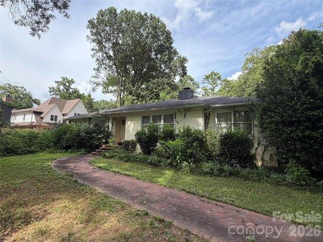 5017 Randolph Rd, Charlotte, NC 28211