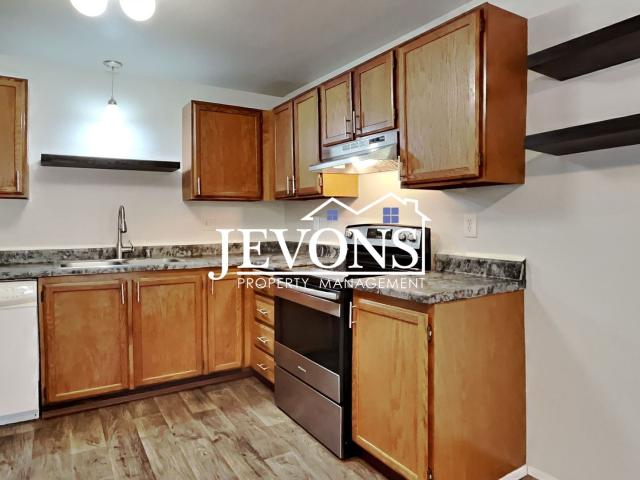 5017 S Orchard St Tacoma, WA 98467