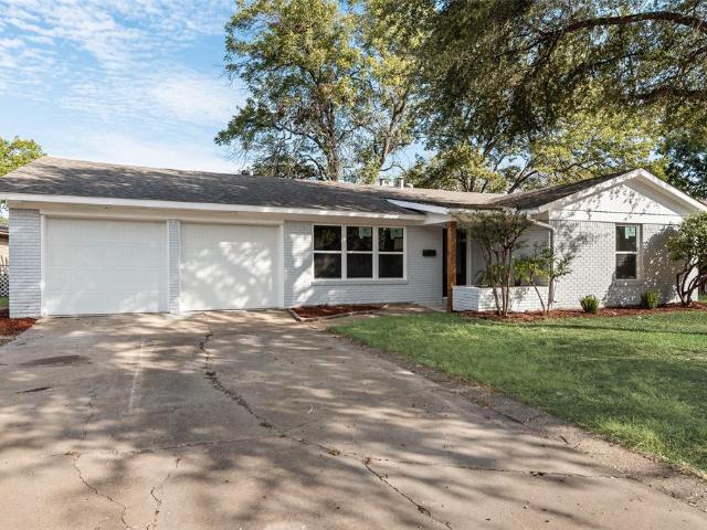 5017 Sabelle Ln, Haltom City, TX 76117 | MLS #21201 | Compass