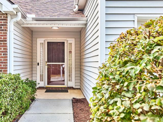 5017 Tapestry Terrace