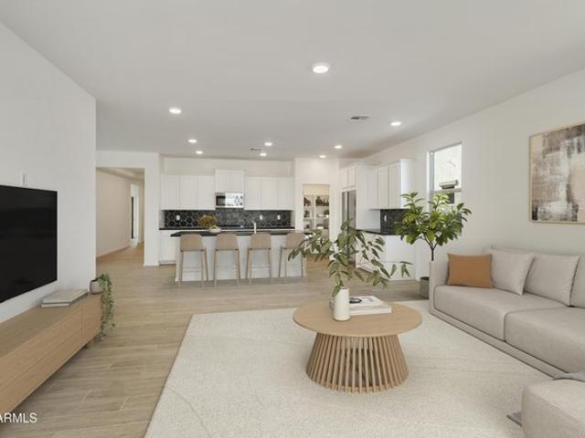 5017 W Stray Horse Ln, Laveen, AZ 85339