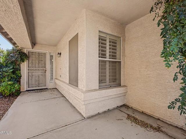 5017 W Wikieup Ln, Glendale, AZ 85308
