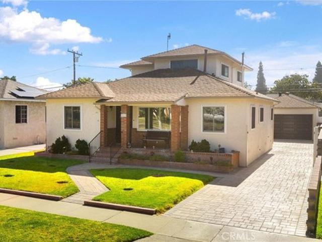 5018 Bellflower Blvd, Lakewood, CA 90713