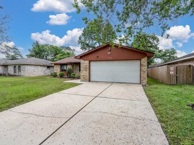 5018 Fitzwater Dr, Spring, TX 77373