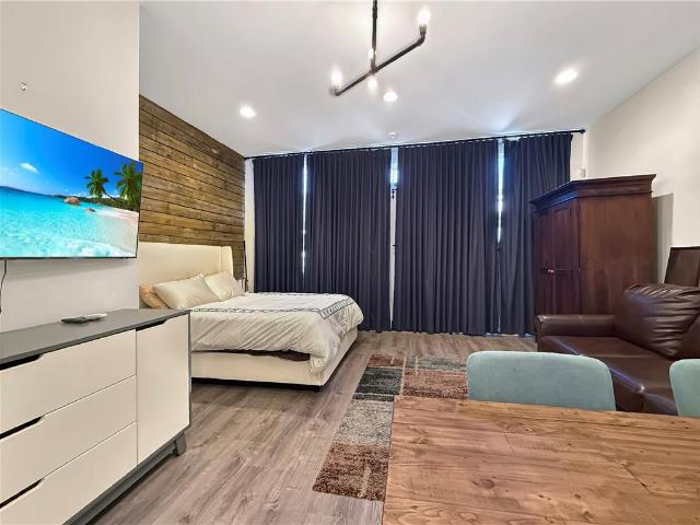 5018 Lasalle St, Unit B, New Orleans, LA 70115 | Compass