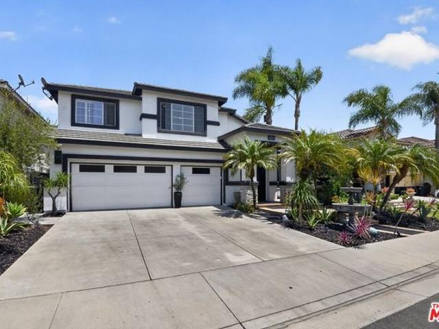 5018 S Chariton Ave, Los Angeles, CA 90056