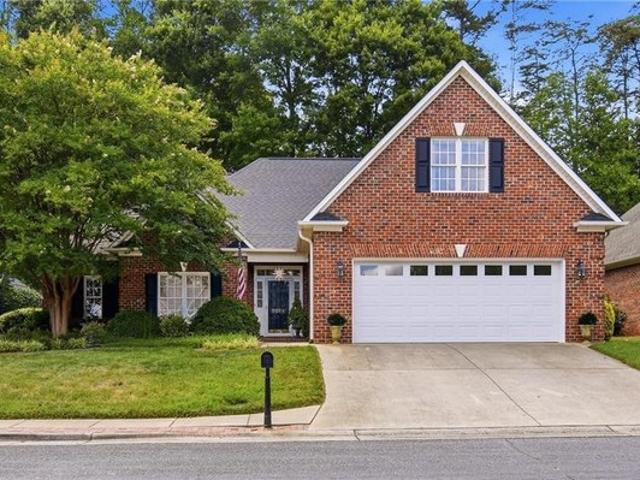 5018 Thornbury Ridge Rd, Winston Salem, NC 27106