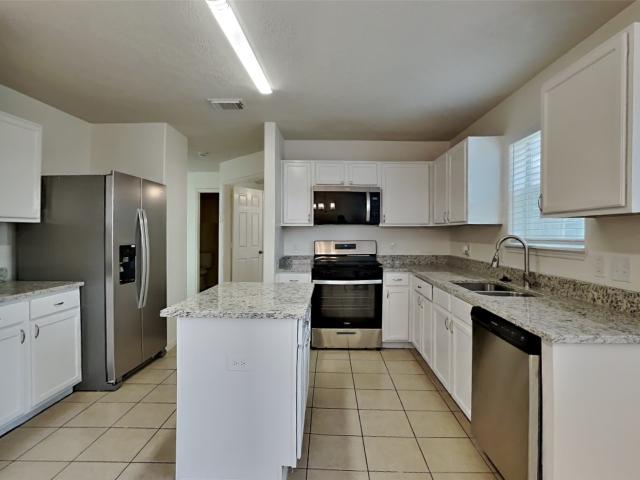 5018 Woodland Meadows Lane
