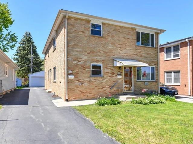 5019 N 125th St, Butler, WI 53007
