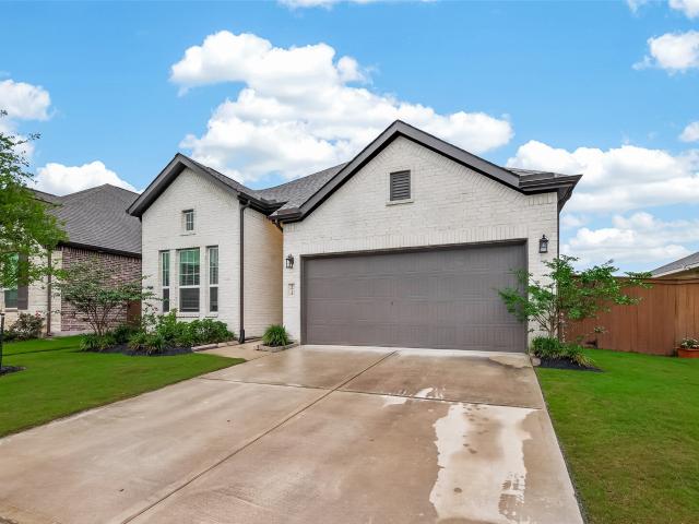 5019 Country Meadows Trail