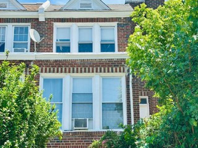 5019 F St, Philadelphia, PA 19124