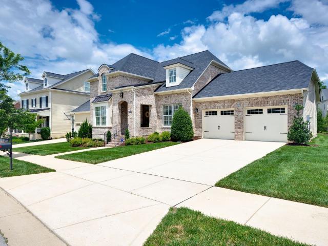 5019 Farmhouse Dr