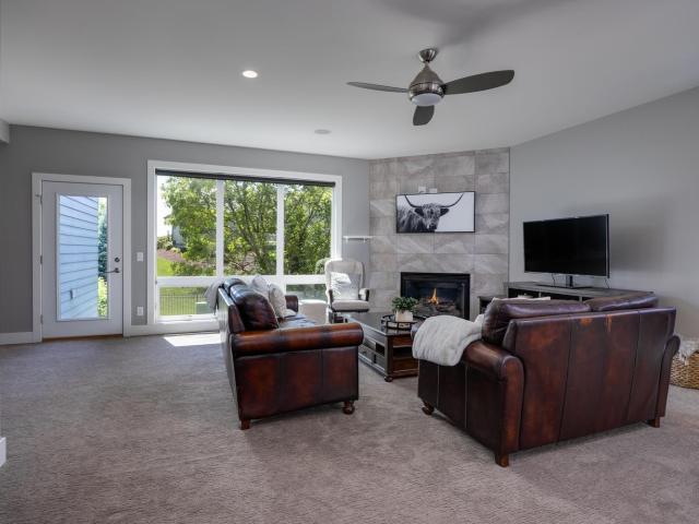 5019 Sawgrass Terrace