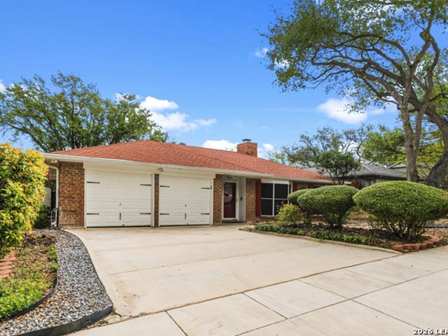 5010 Crestwood Dr