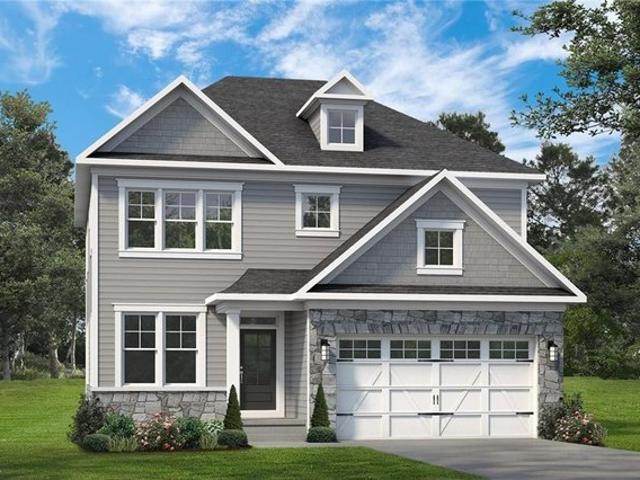5010 Parkside Dr, Oakdale, PA 15071