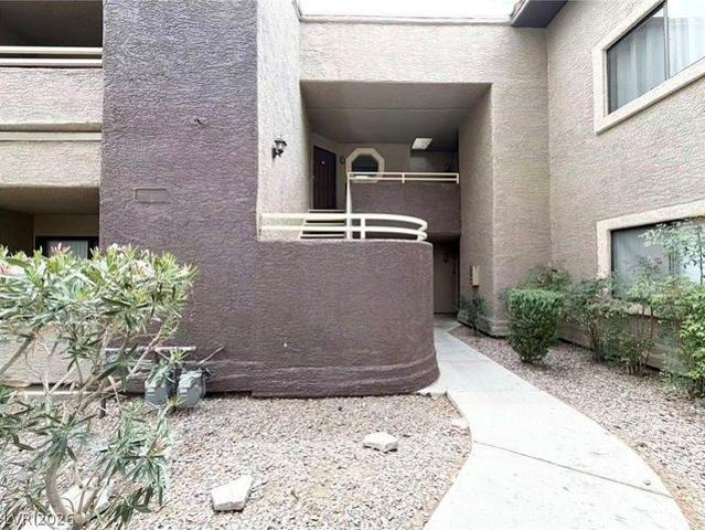 5010 S Rainbow Blvd Unit 203, Las Vegas, NV 89118