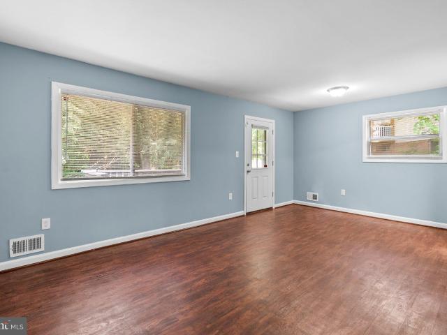 5010 Thuman Dr, Temple Hills, MD 20748 | MLS #MDPG2200 | Compass