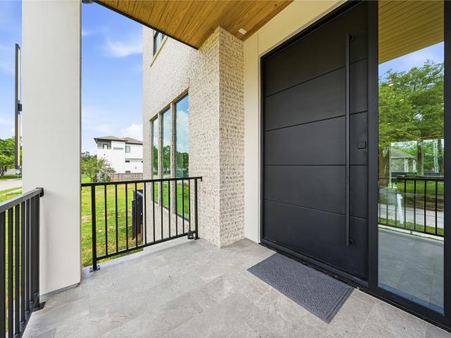 5011 Glenmeadow Dr, Houston, TX 77096 | MLS #1033