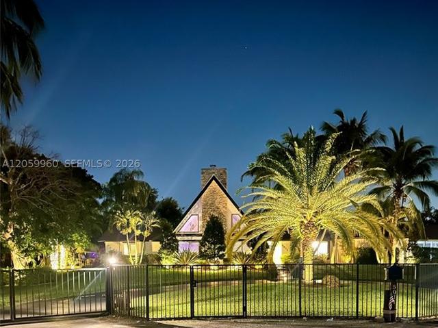 5011 Hawkhurst Ave, Southwest Ranches, FL 33331