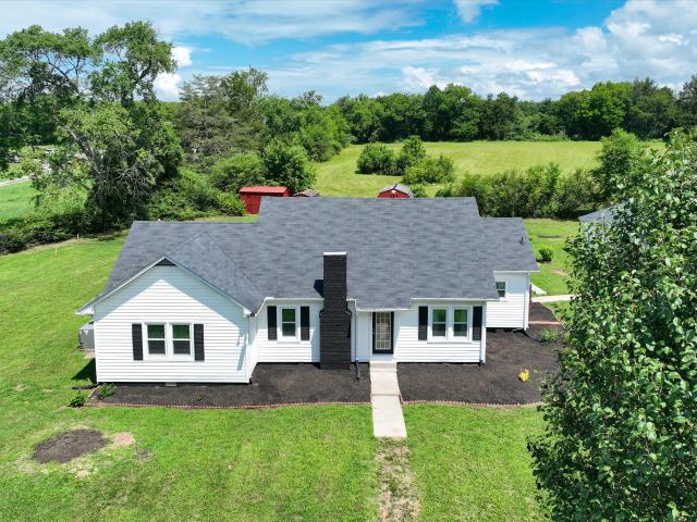 5011 Lascassas Pike
